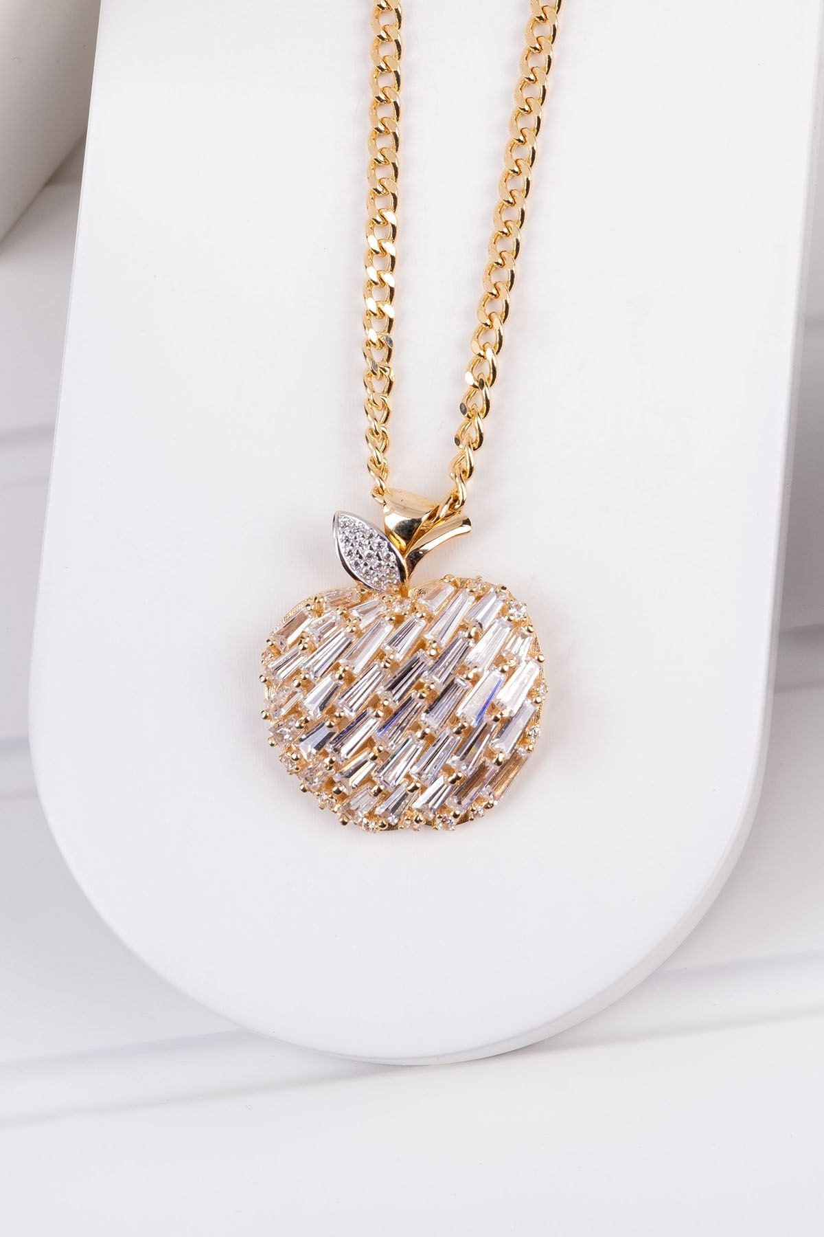 14 Ayar Sarı Altın Elma Kolye - ÖZBOYACI